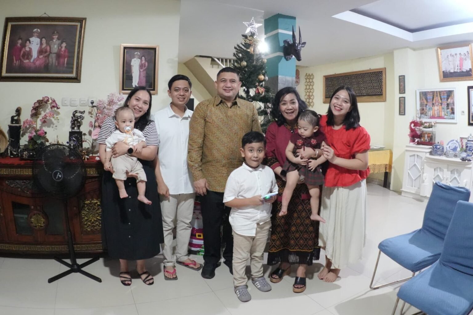 Natal 2025 di Makassar: Ibadah Khusyuk, Kota Menjaga Toleransi dan ...